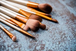 Here’s How To Clean Your Make Up Brush – HeroMarket